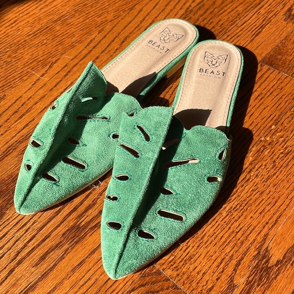 Shoes | Palm Leaf Slide | Poshmark